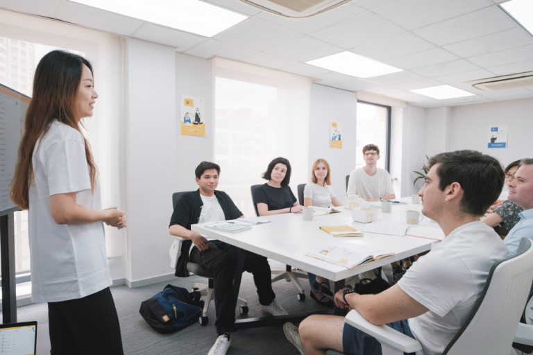 Learn Chinese in Shanghai | Chinese School in Jing'an | Hutong School